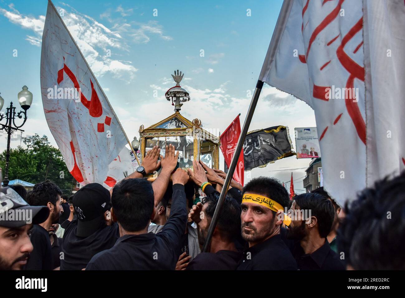 Srinagar, India. 27th July, 2023. Kashmiri Shiite Muslims perform ...