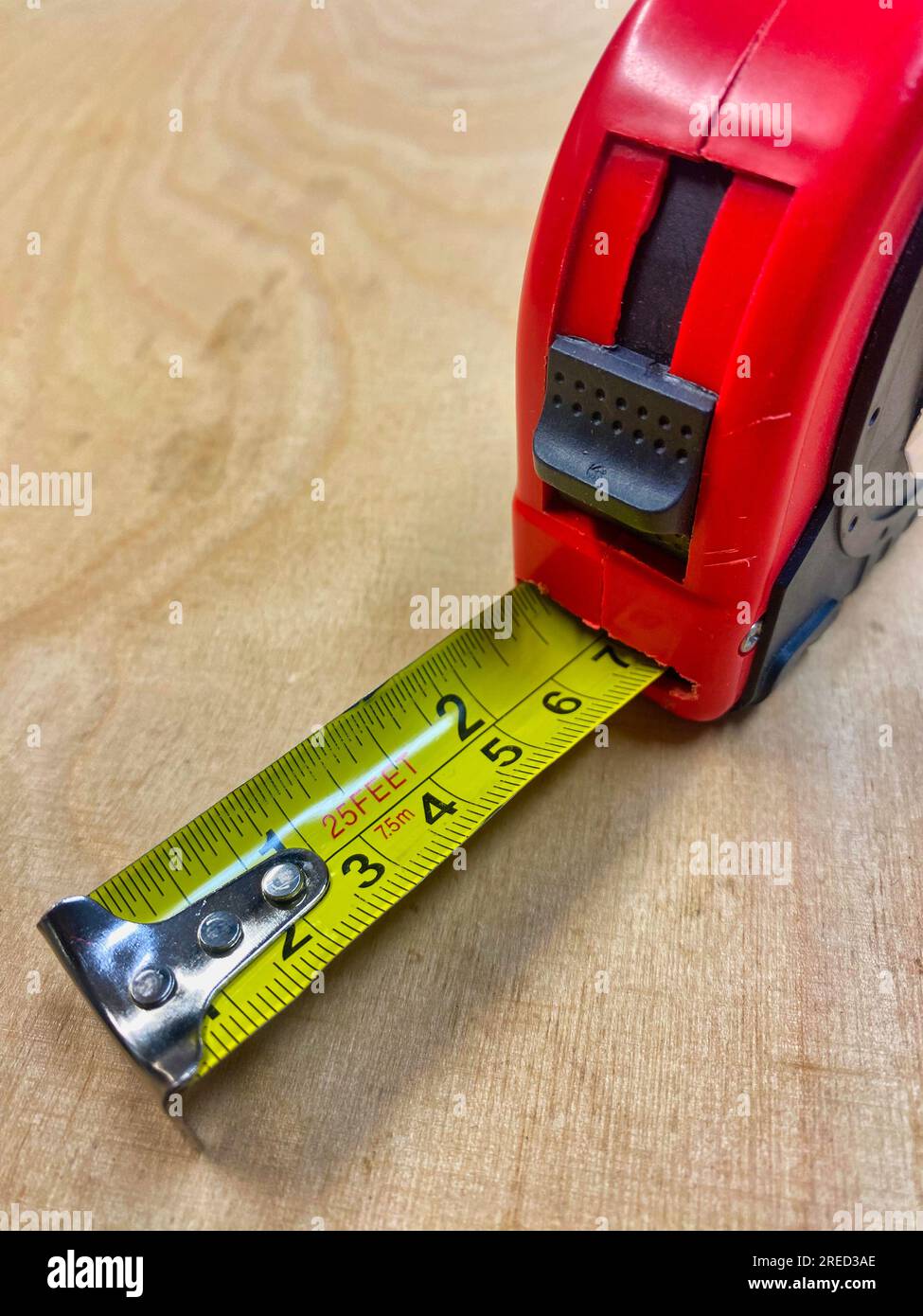 Scale ruler hi-res stock photography and images - Alamy