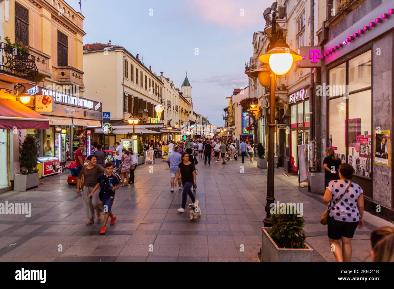 Bitola people hi-res stock photography and images - Alamy
