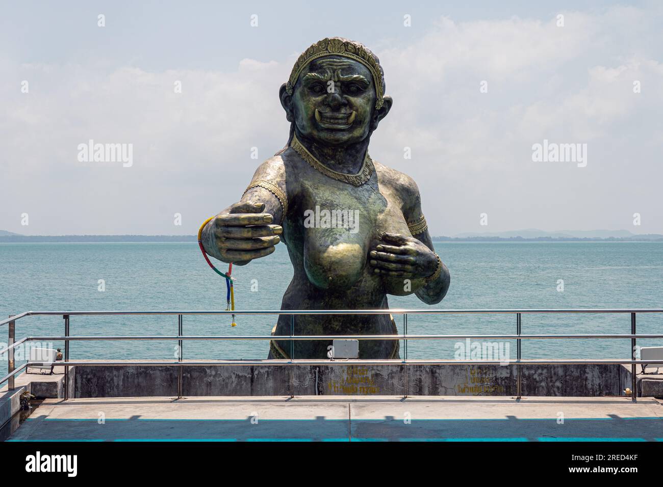 The hare mermaid is a symbol of Koh Samet Island. Giant Statue With Sea ...