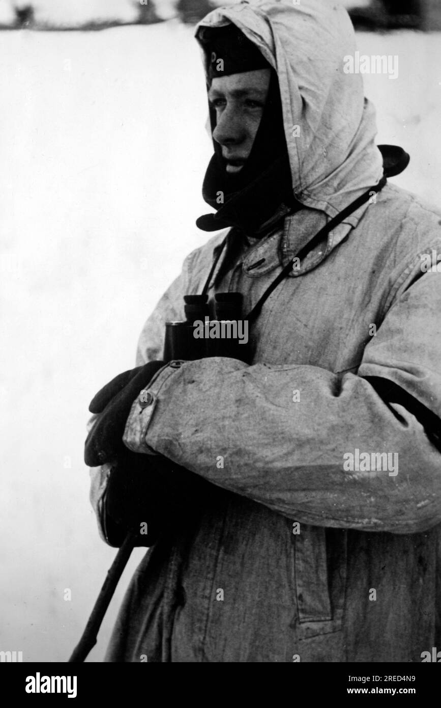 German soldier in winter hi-res stock photography and images - Alamy