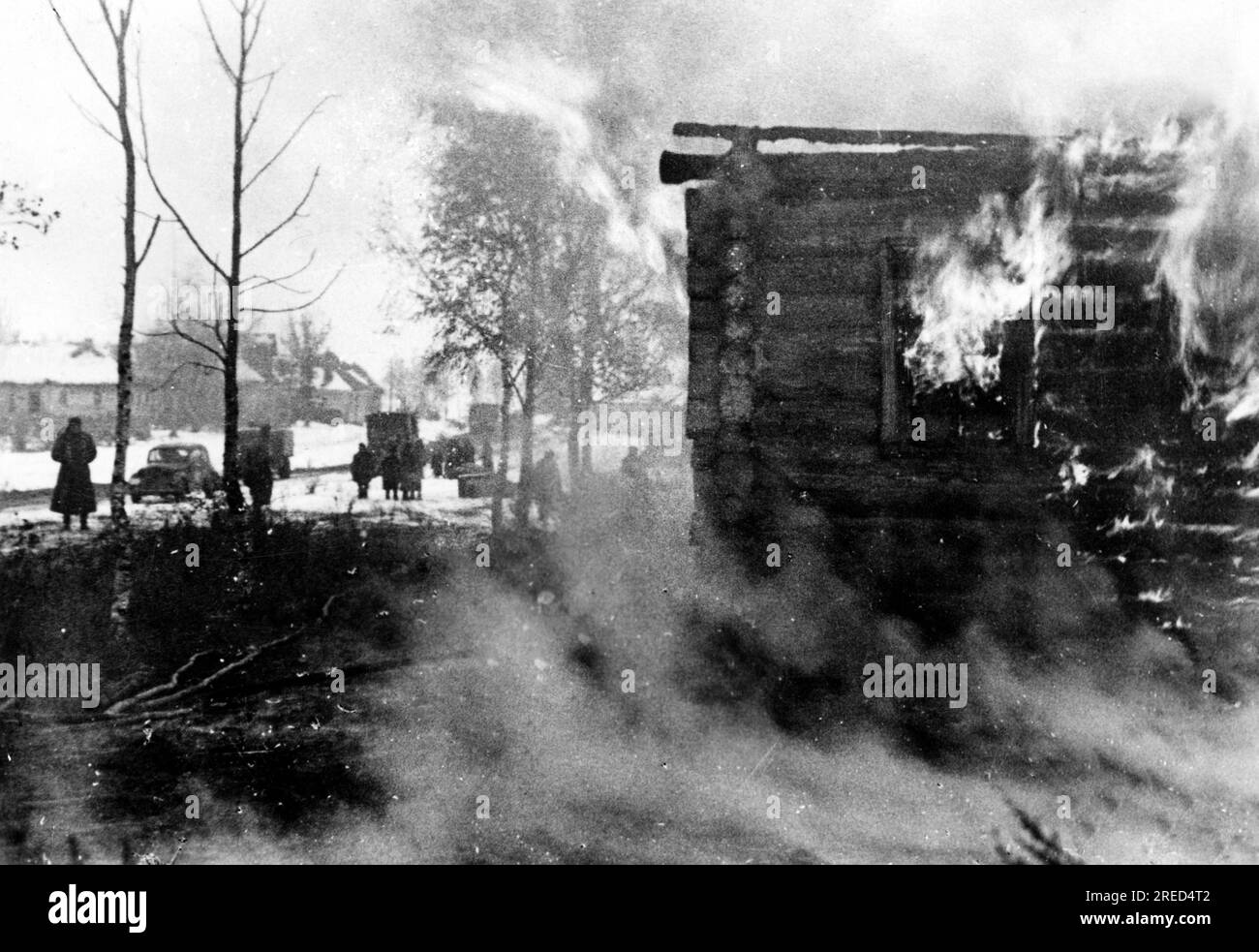 Burning houses outside Moscow. Photo: Schmidt-Schaumburg [automated ...