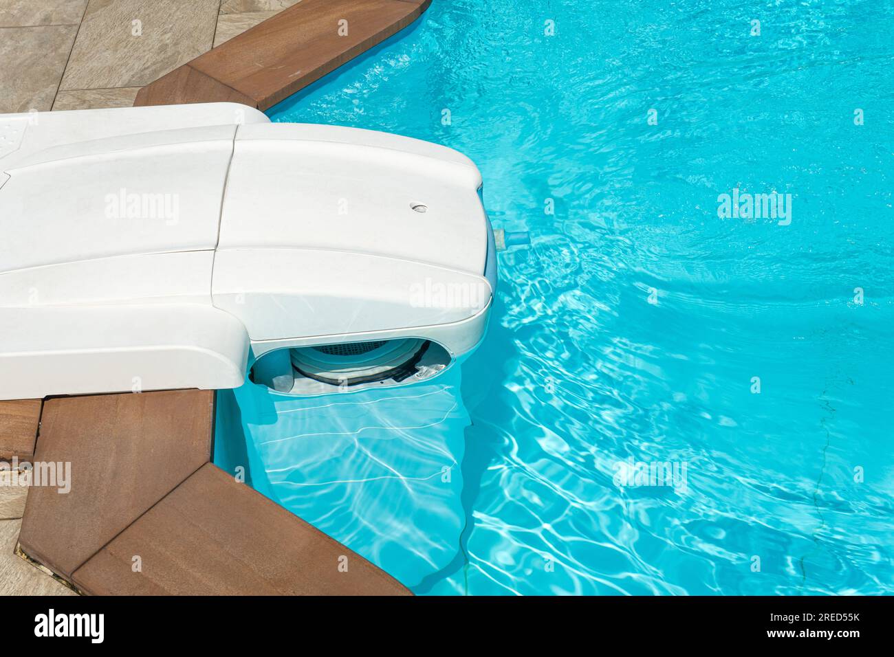 Pool water filtration system. Pure water. View from above. white filter ...