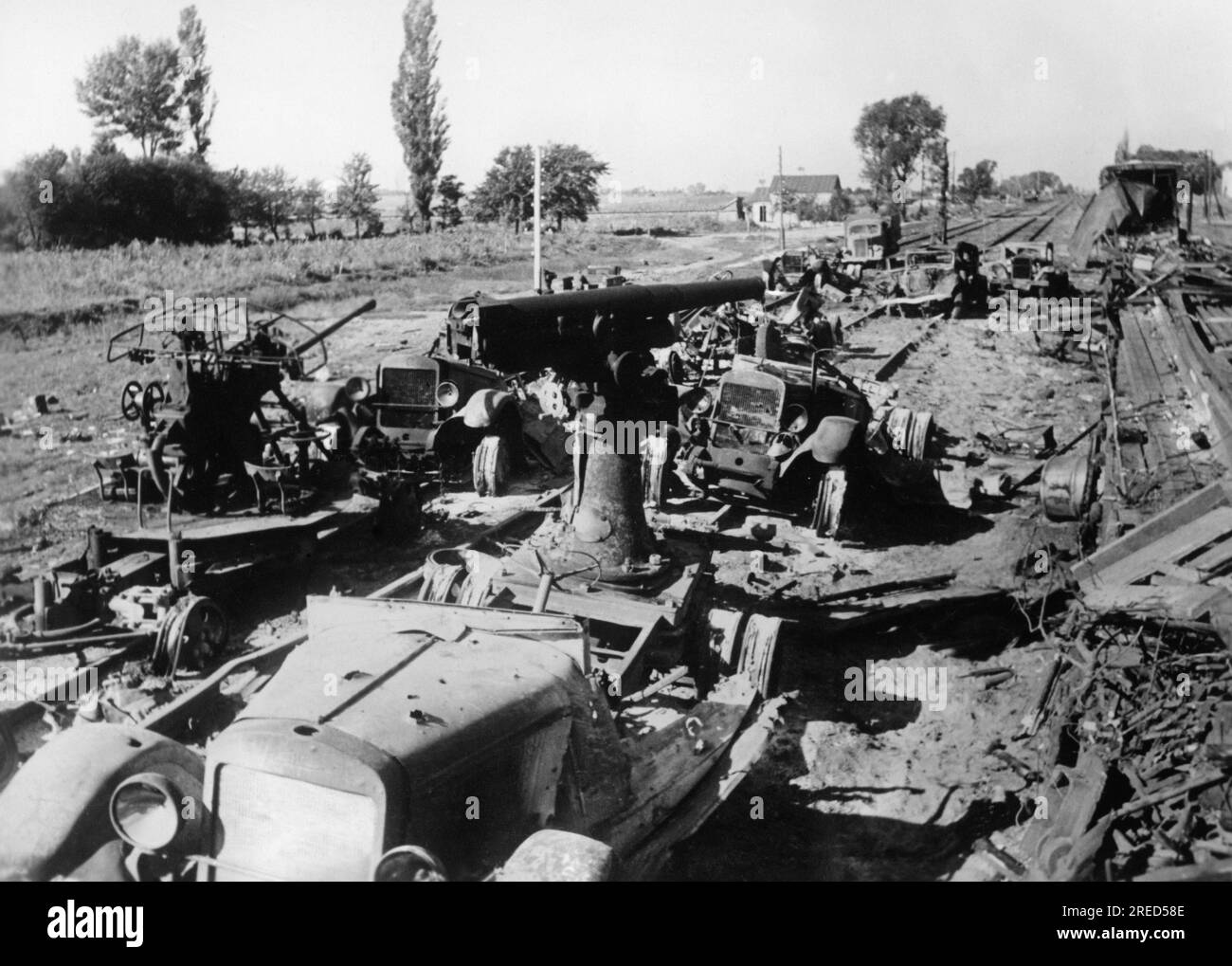 World war two guns of the wehrmacht Black and White Stock Photos ...