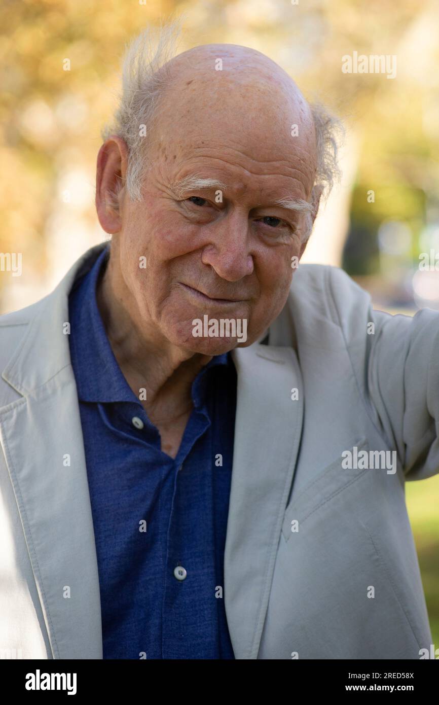 22 10 2021 hi-res stock photography and images - Alamy