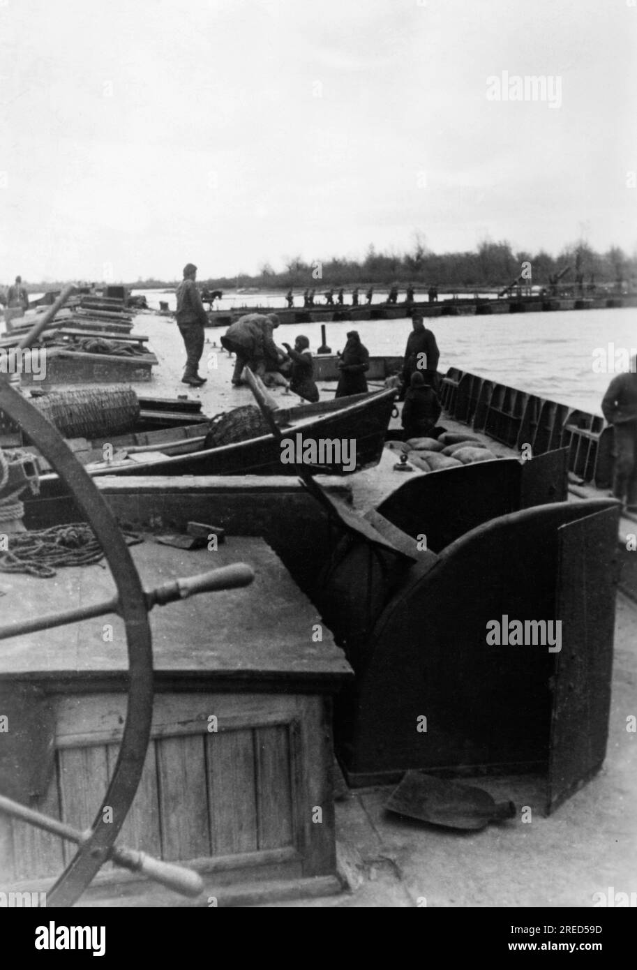 Bridgehead hi-res stock photography and images - Alamy