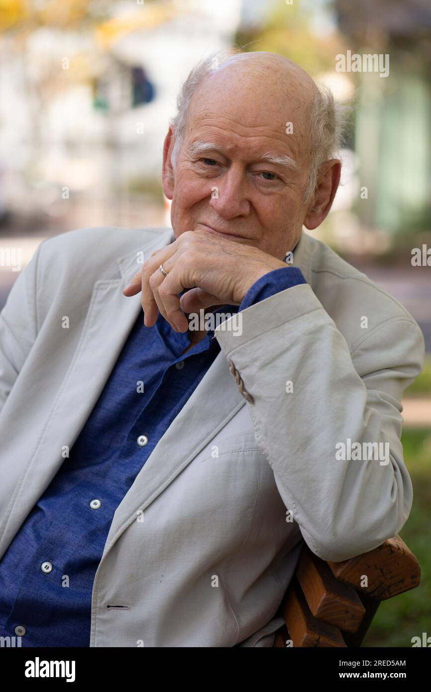 22 10 2021 hi-res stock photography and images - Alamy