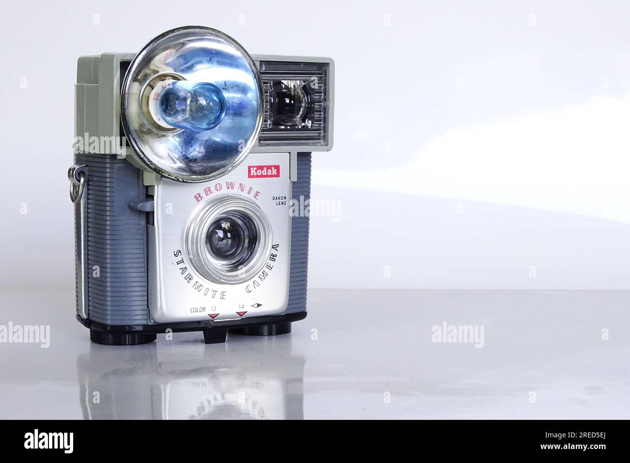 Kodak Brownie Starmite Camera Stock Photo - Alamy