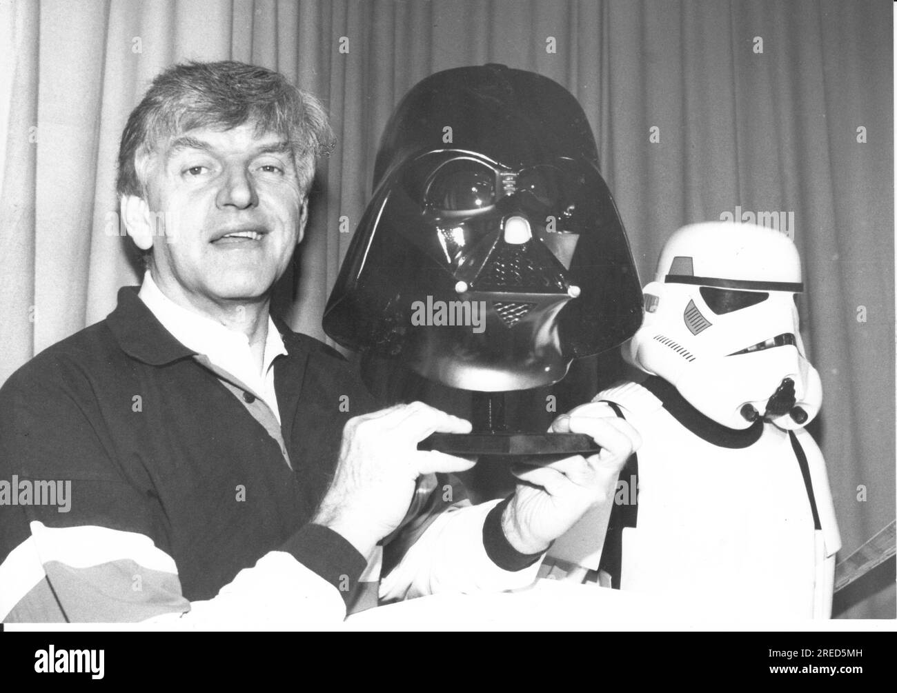 Darth vader Black and White Stock Photos & Images - Alamy