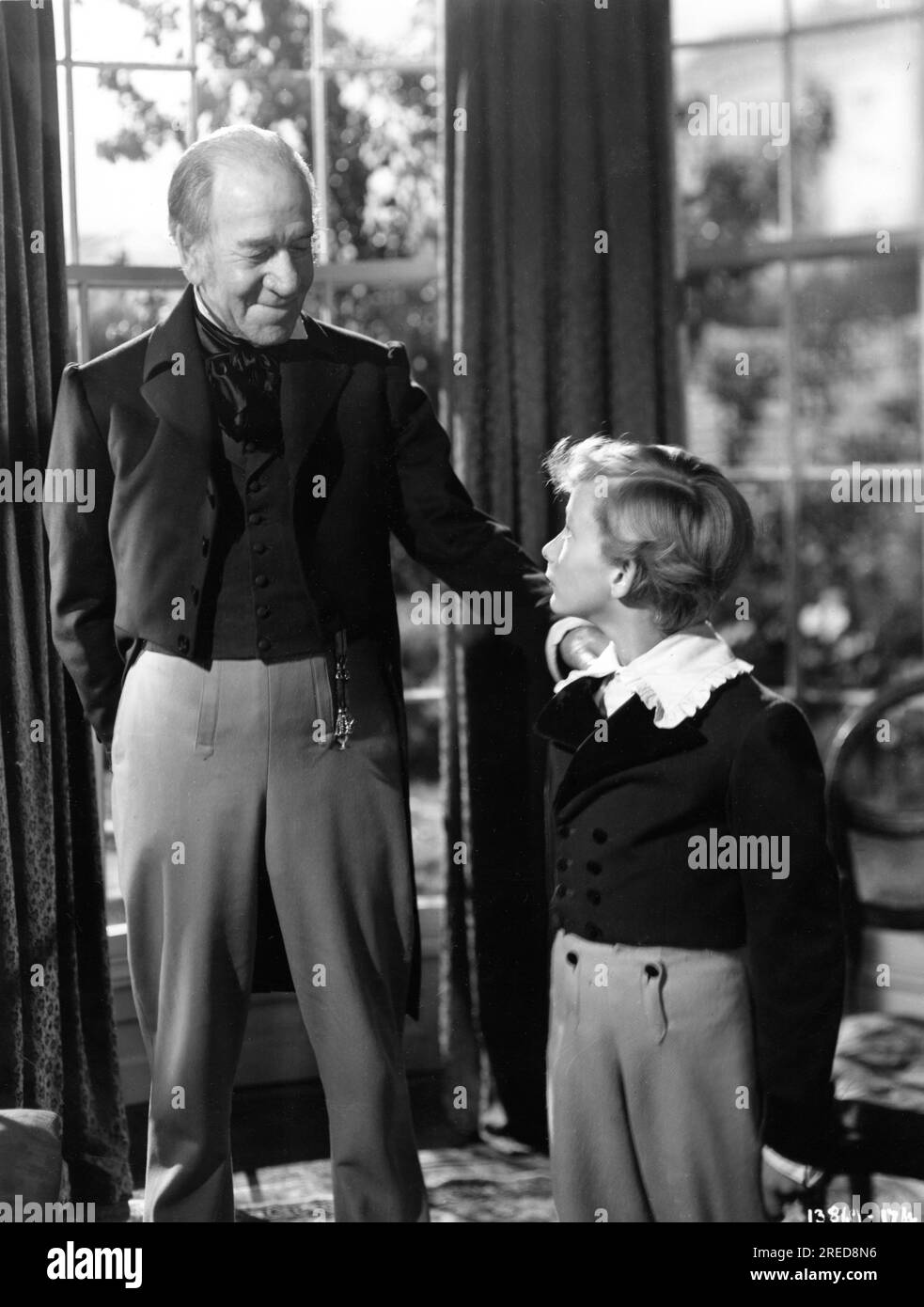 HENRY STEPHENSON and JOHN HOWARD DAVIES in OLIVER TWIST 1948 director ...