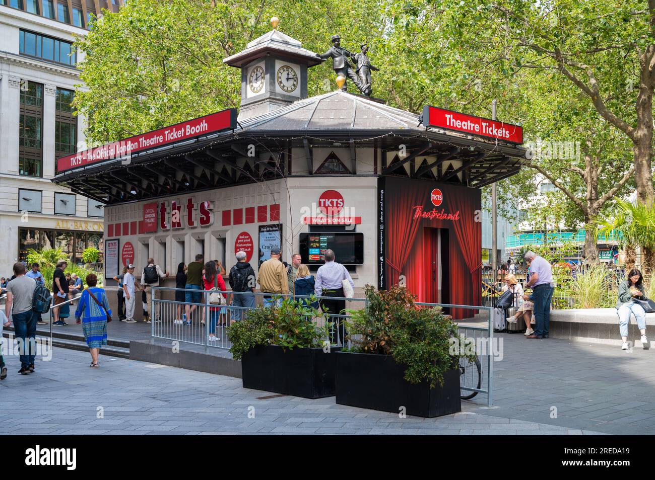 People buying tickets at the TKTS official theatre ticket sales booth ...