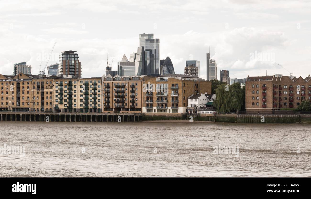 The London skyline and the Prospect of Whitby - an historic public ...