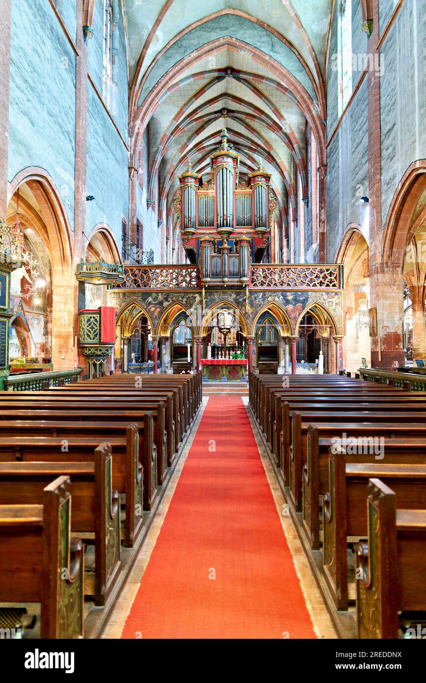 Protestant church altar chapel hi-res stock photography and images - Alamy