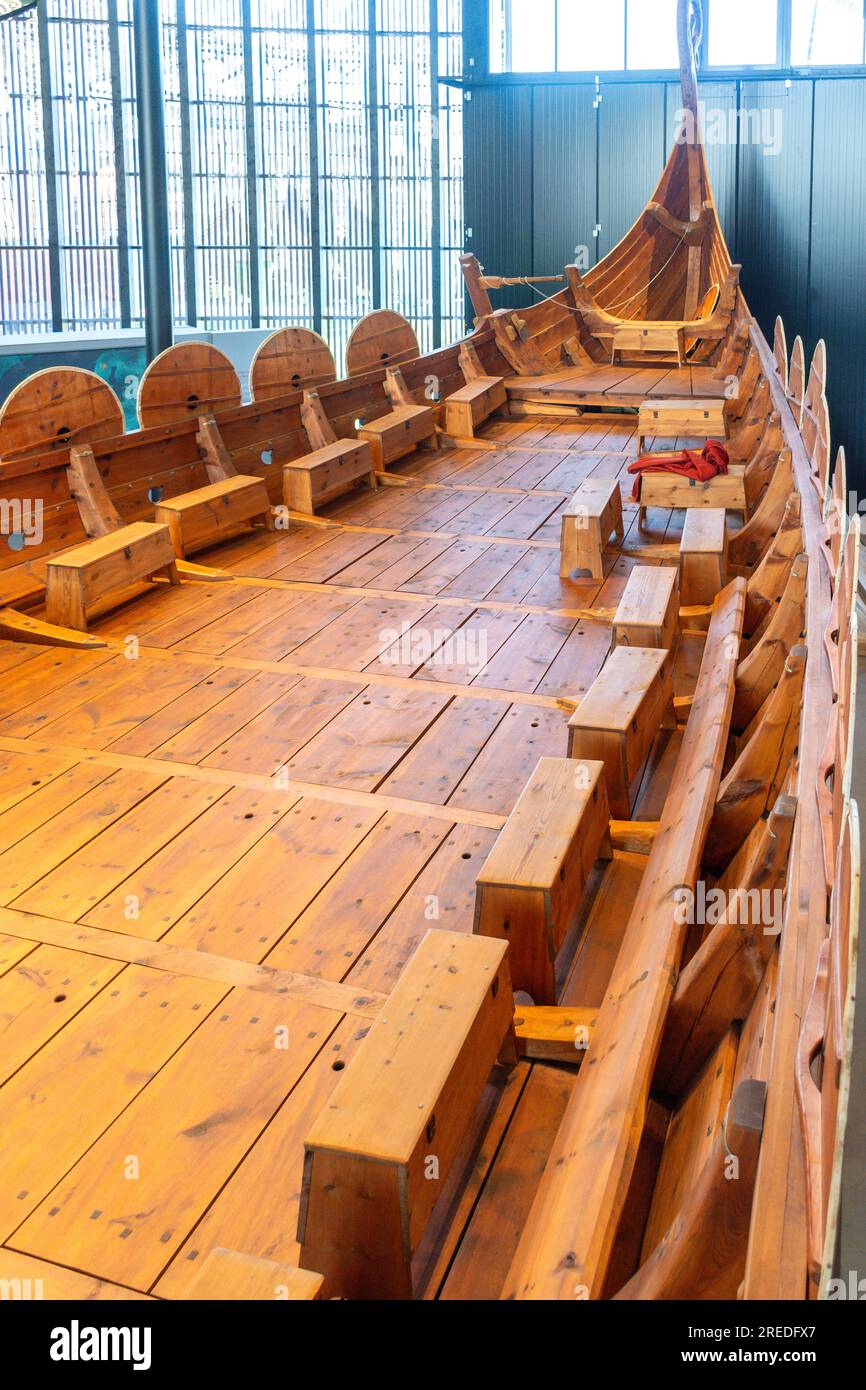 Myklebust ship deck, Sagastad Vikingcenter (Viking Ship Museum ...