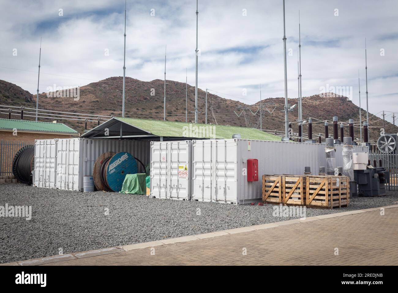 Reducing carbon dioxide emissions hi-res stock photography and images ...