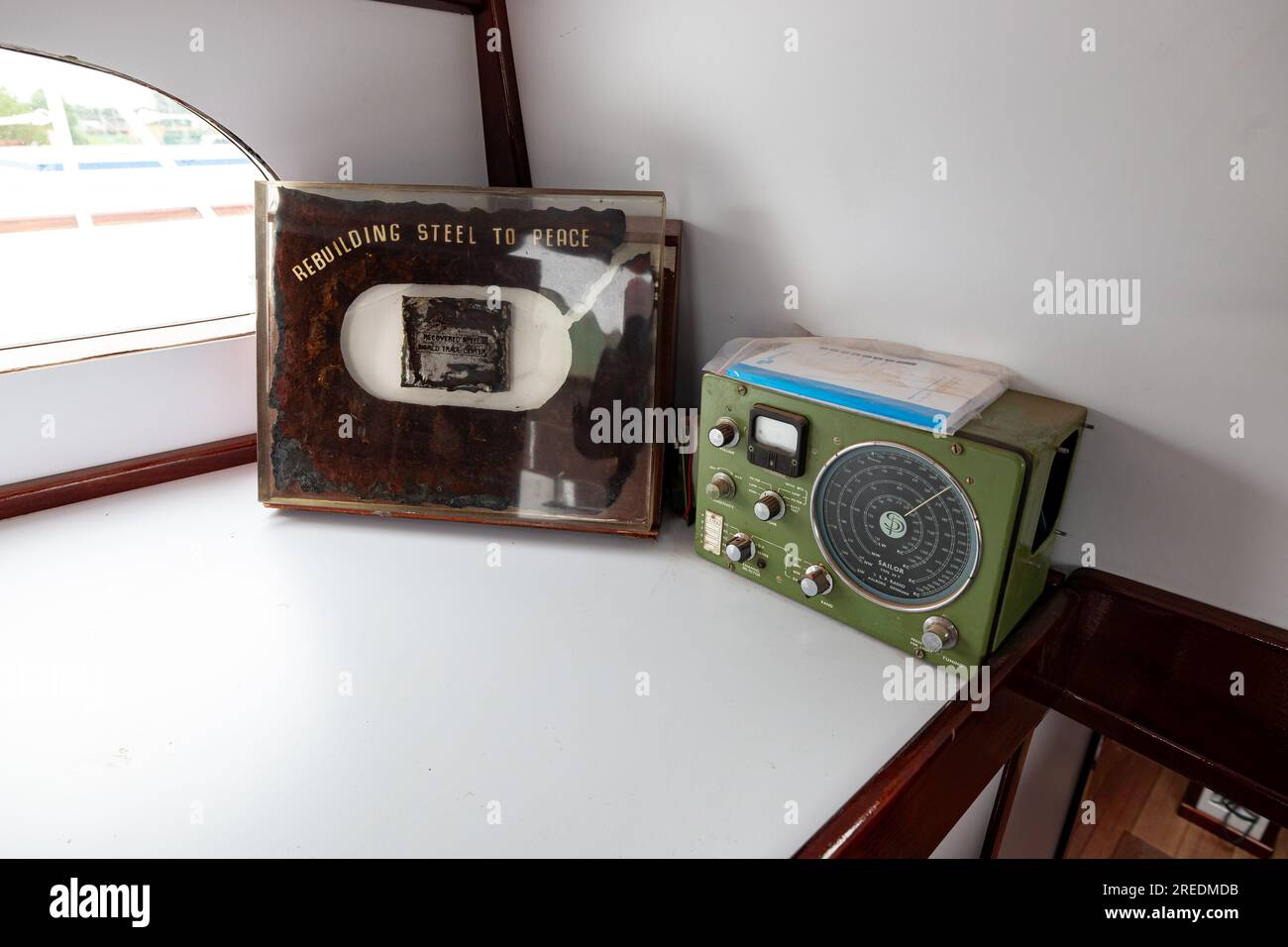 Illustration picture shows the Visit of Governor Decaluwe to the Askoy ...