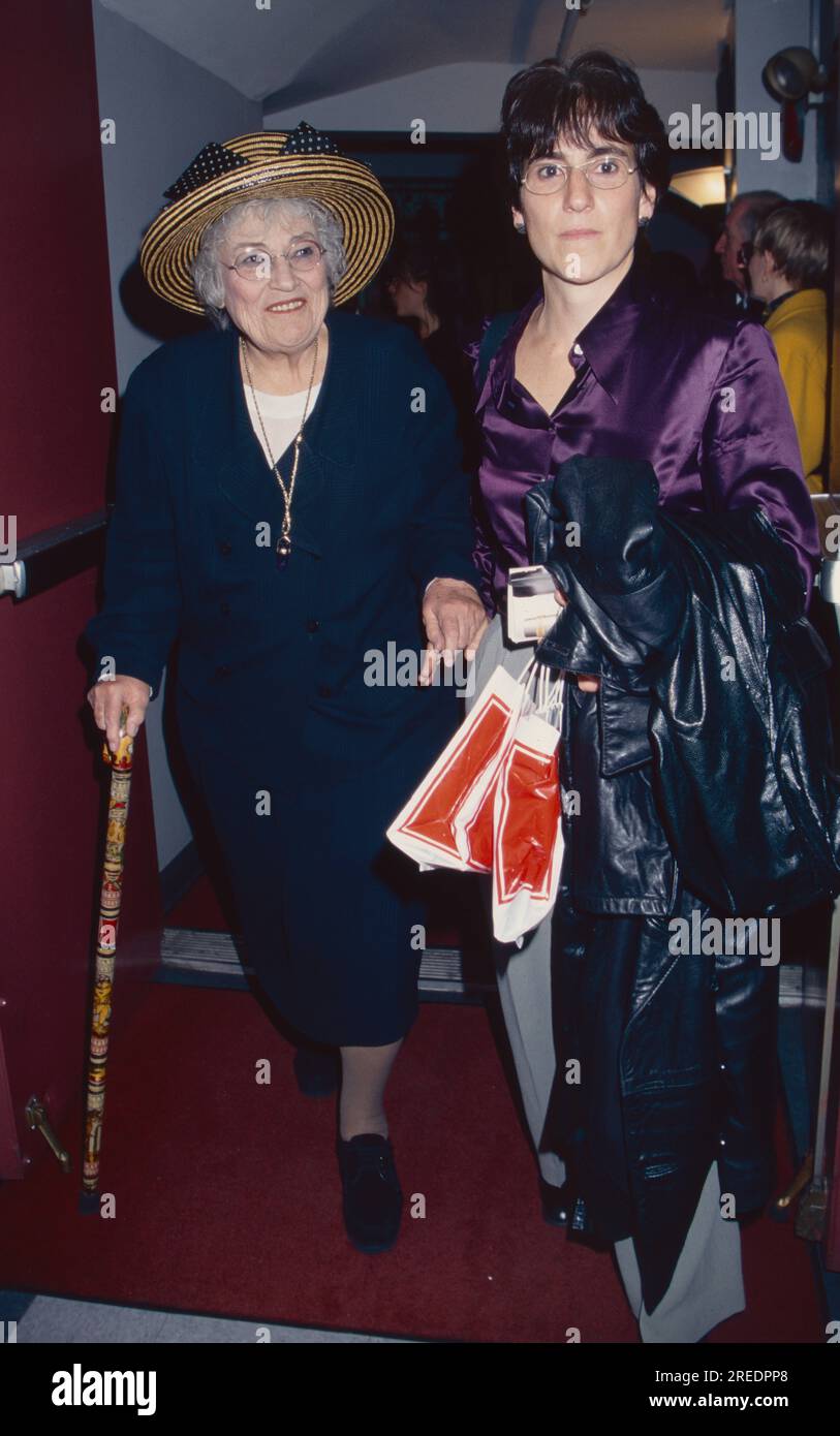 Bella Abzug and daughter Liz Abzug attend the opening night of "Bermuda ...