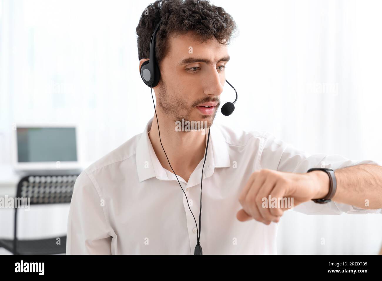 Dispatcher watch hi-res stock photography and images - Alamy