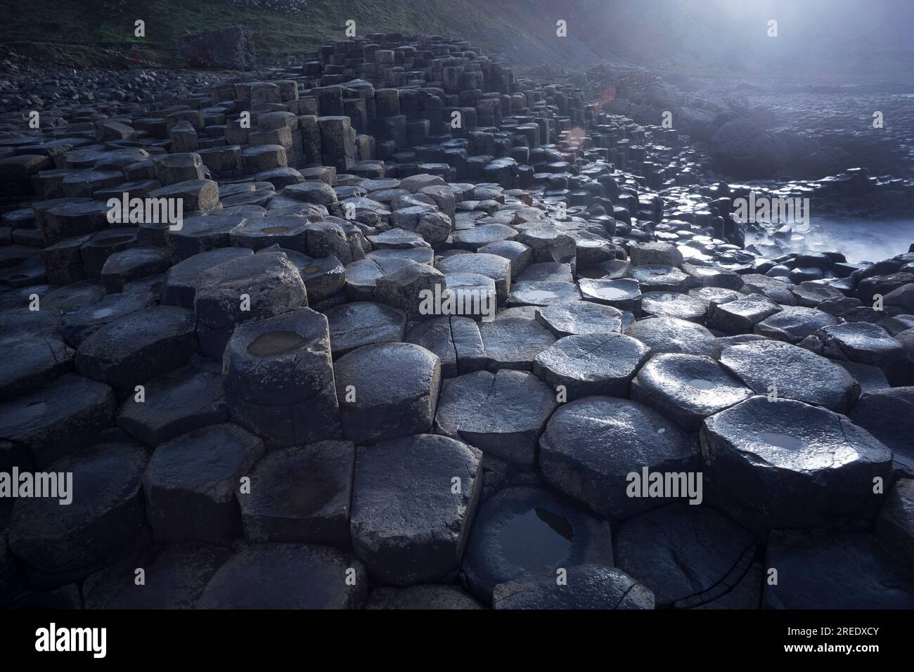 Hexagonal rocks hi-res stock photography and images - Alamy