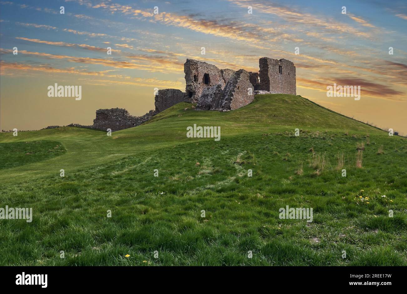 Historic Duffus Castle Stock Photo - Alamy
