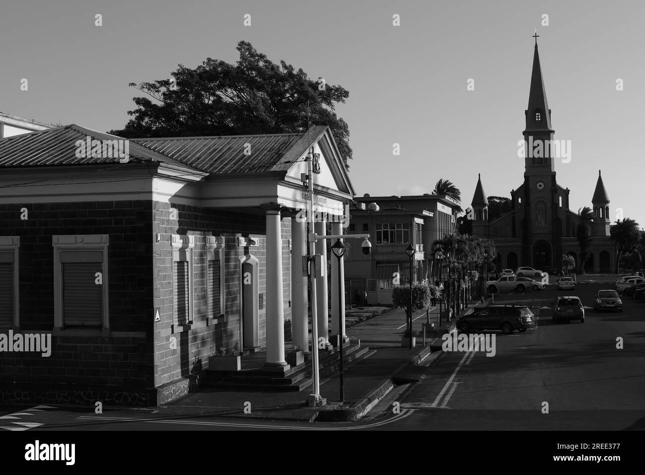 Curepipe is easily accessible to the capital Port-Louis and other towns ...