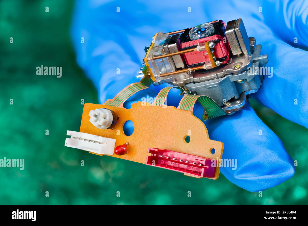 From circuit board human head hi-res stock photography and images - Alamy