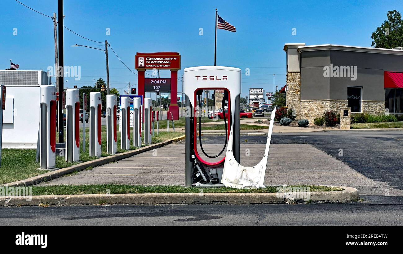 EMPORIA, KANSAS - JULY 26, 2023 TESLA Supercharger station one of eight ...