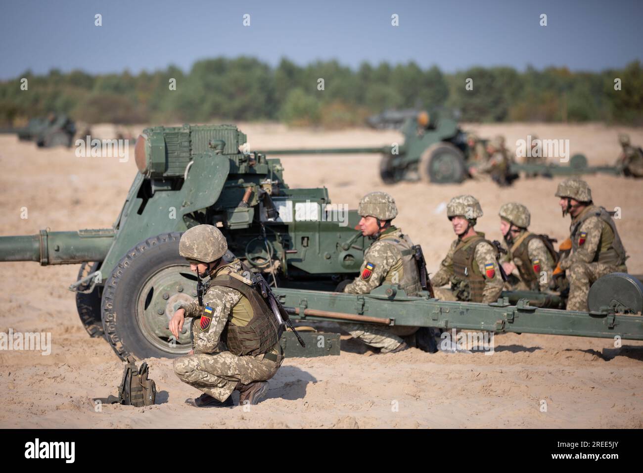 Tank during training exercises hi-res stock photography and images - Alamy