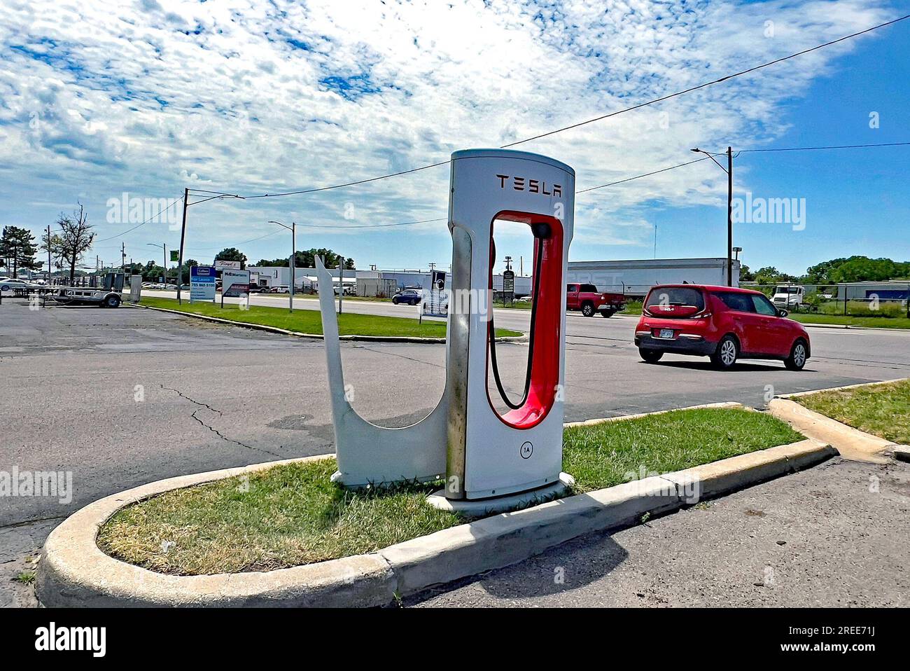 Emporia, Kansas, USA. 26th July, 2023. TESLA Supercharger station, one ...