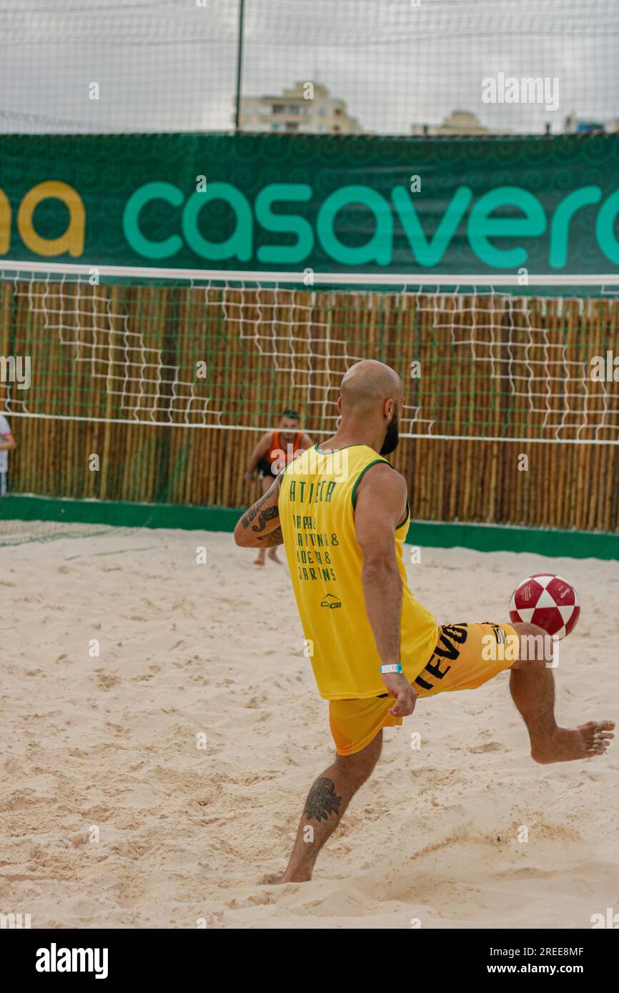 Futevolei being played in Sao Paulo, Brazil Stock Photo - Alamy