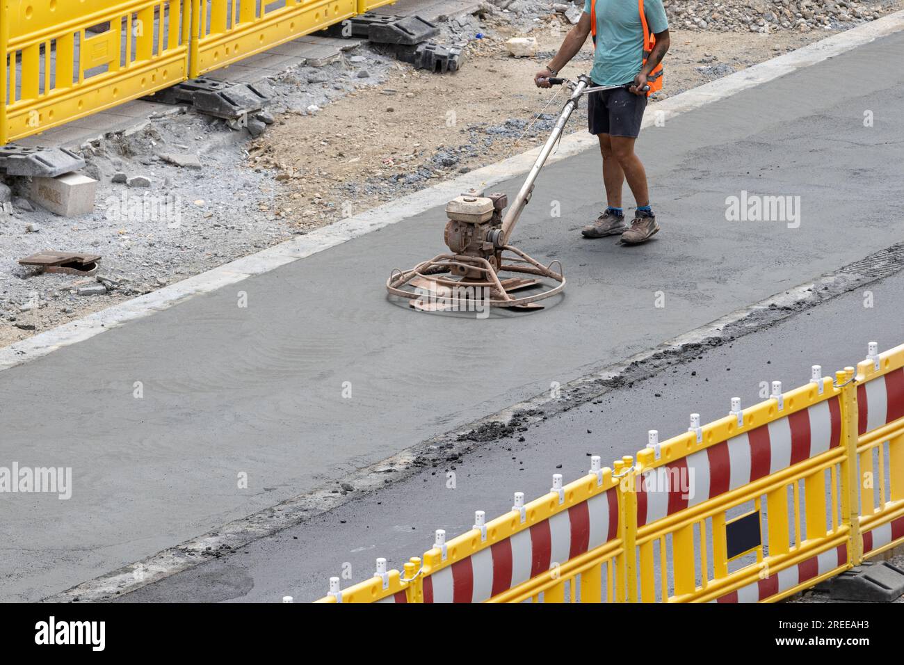 Concrete road construction machine hi-res stock photography and images ...