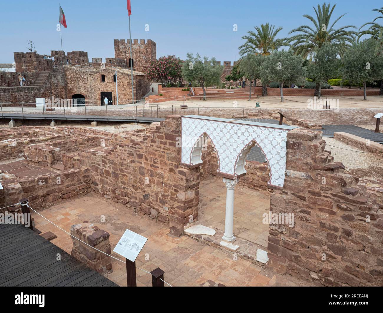 The vaulted Moorish windows of the Palace of Balconies Castelo de ...