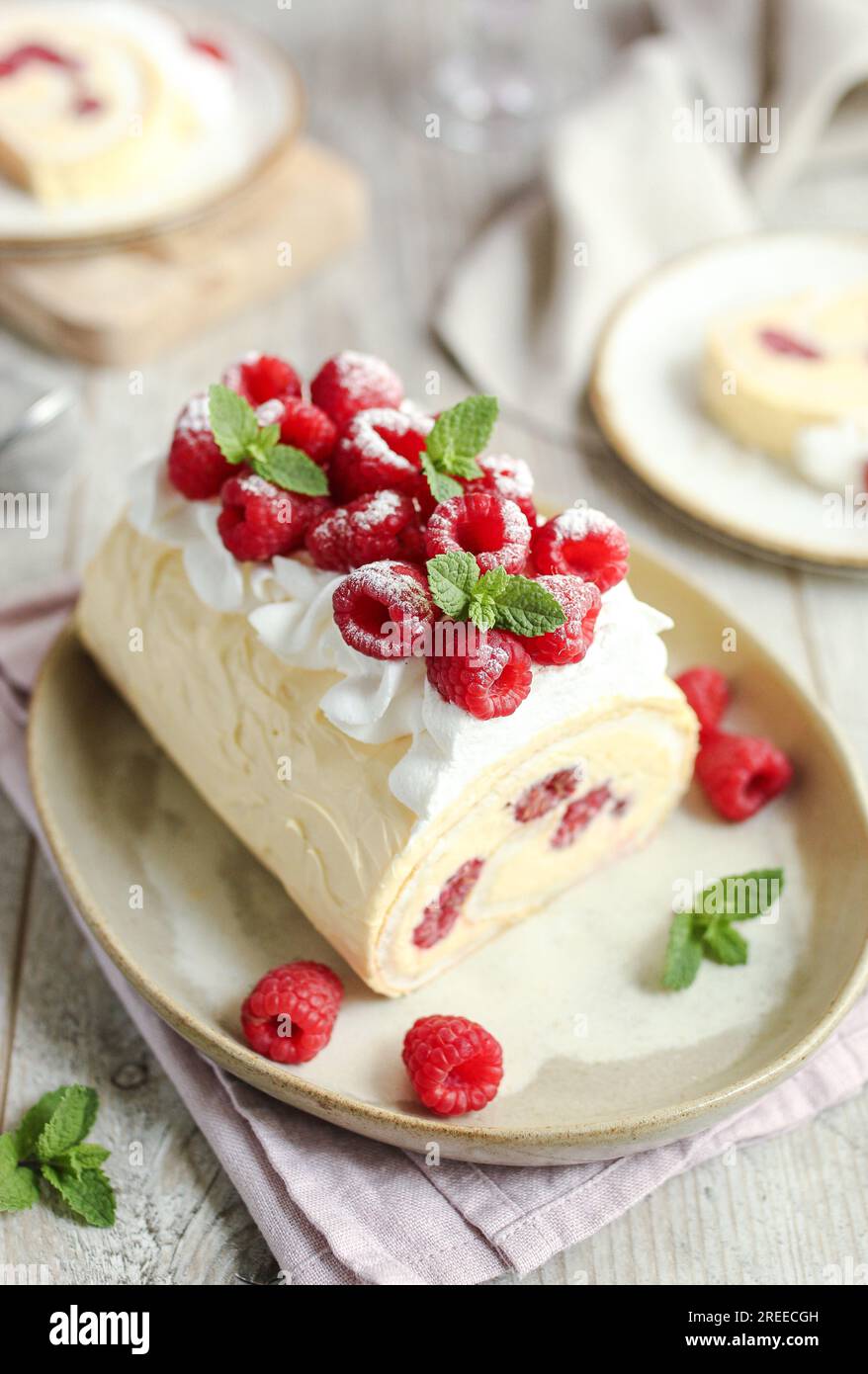 Freeze dried raspberries hi-res stock photography and images - Alamy