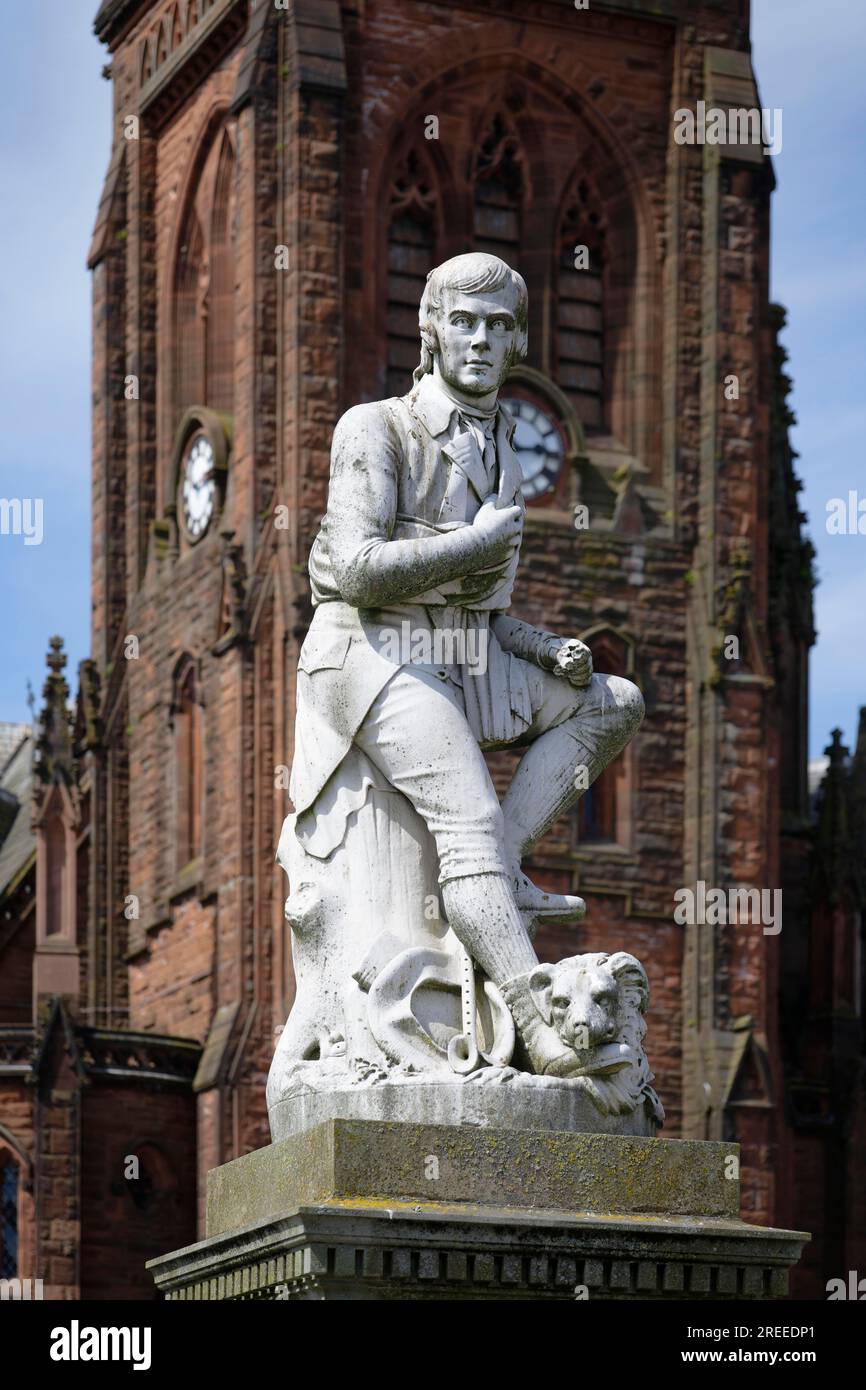 Robert Burns statue, Greyfriars Church, Dumfries, Scotland, Great ...
