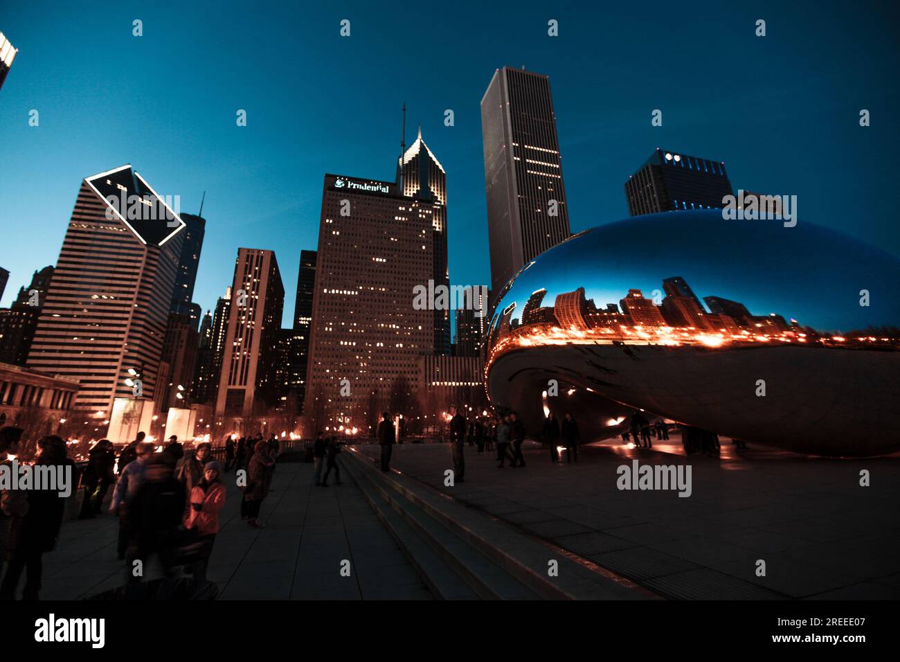 Chicago bean sunset hi-res stock photography and images - Alamy