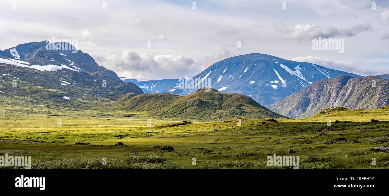 Barren mountain landscape, Knutshoe Mountain, Fjell, Oystre Slidre ...