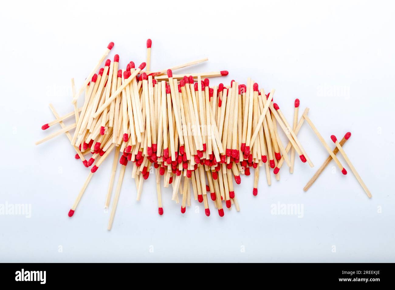 Pile of matches, isolated on white Stock Photo - Alamy