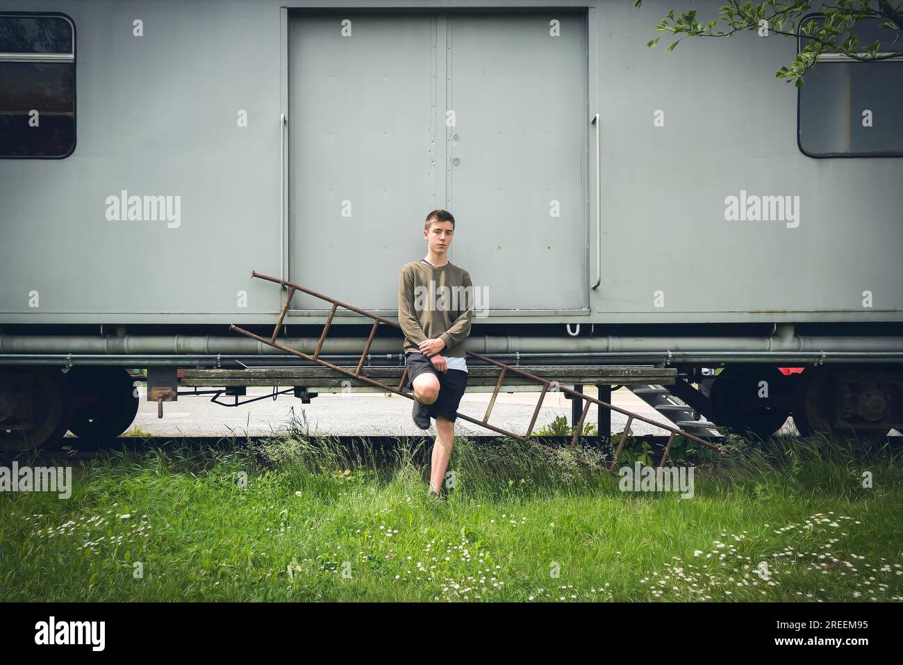 Lean rail hi-res stock photography and images - Alamy