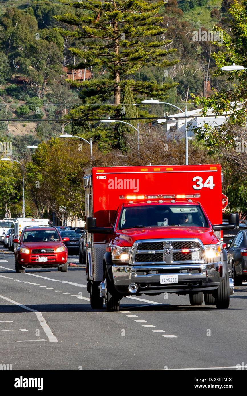 Ems emergency medical services hi-res stock photography and images - Alamy