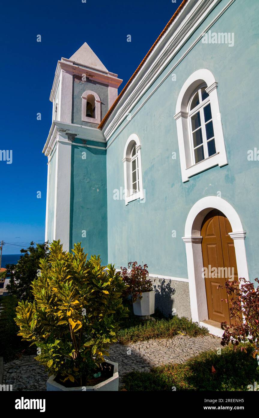 African church hi-res stock photography and images - Alamy