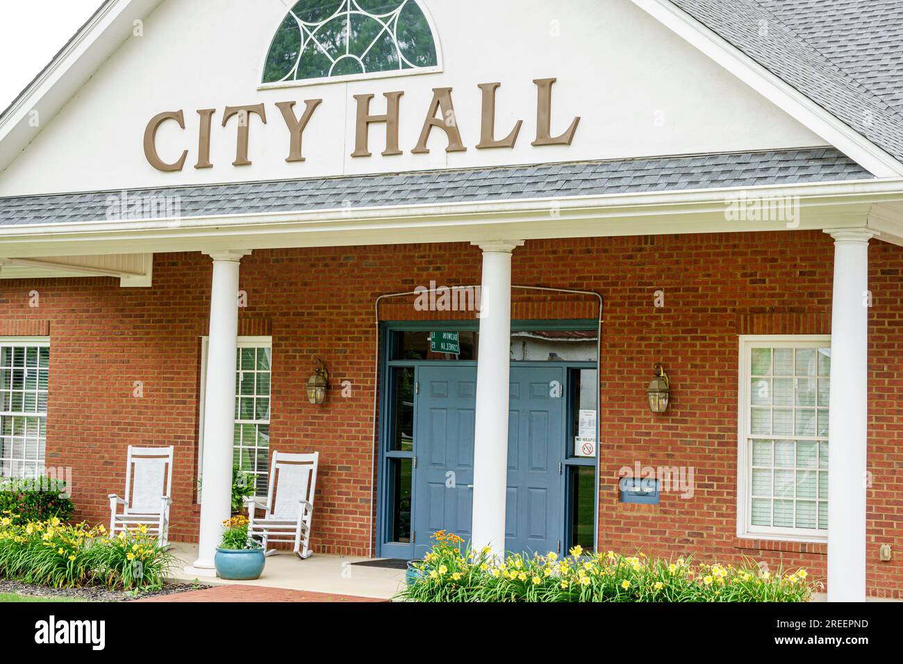 Generic city hall sign hi-res stock photography and images - Alamy