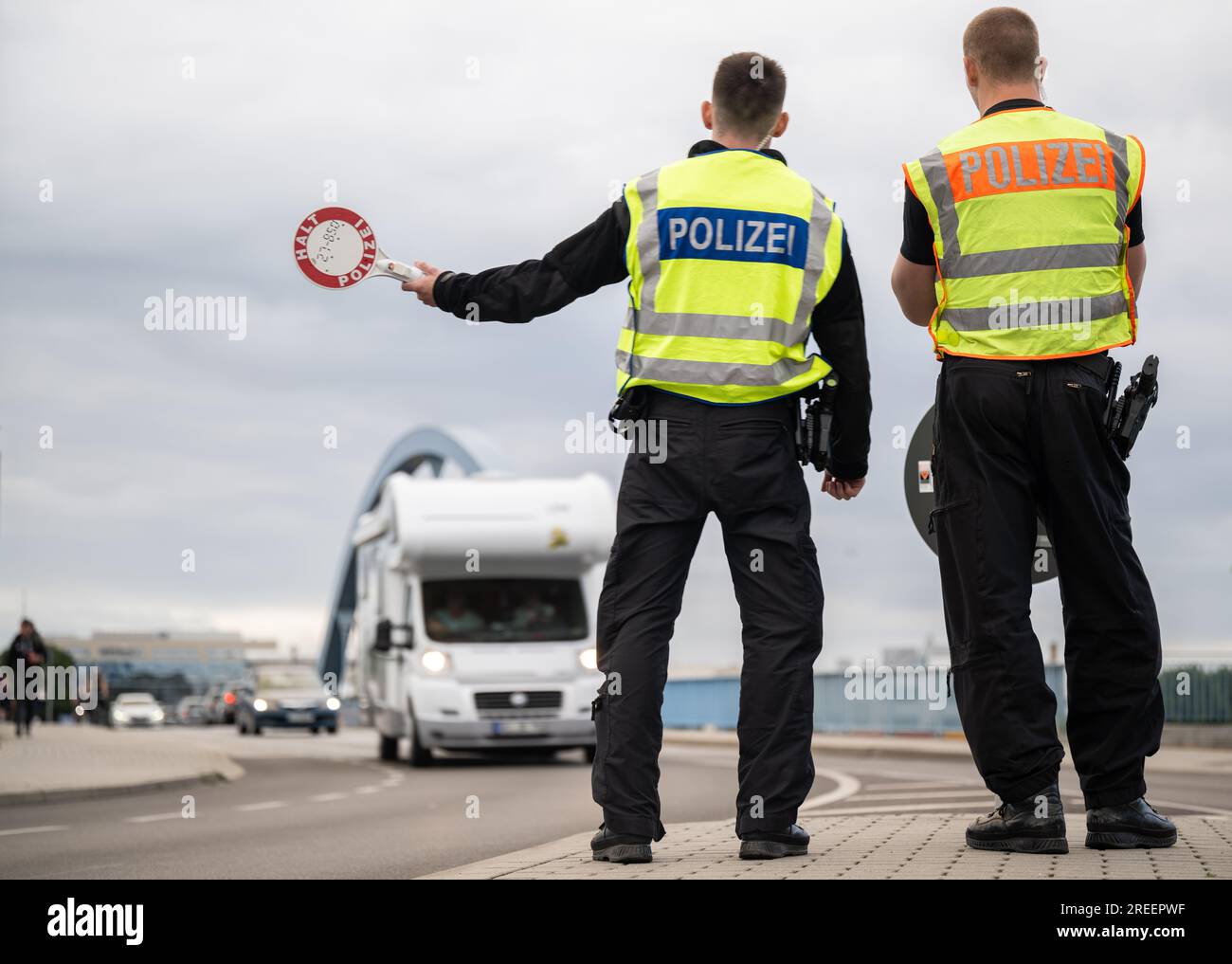 German police van hi-res stock photography and images - Alamy