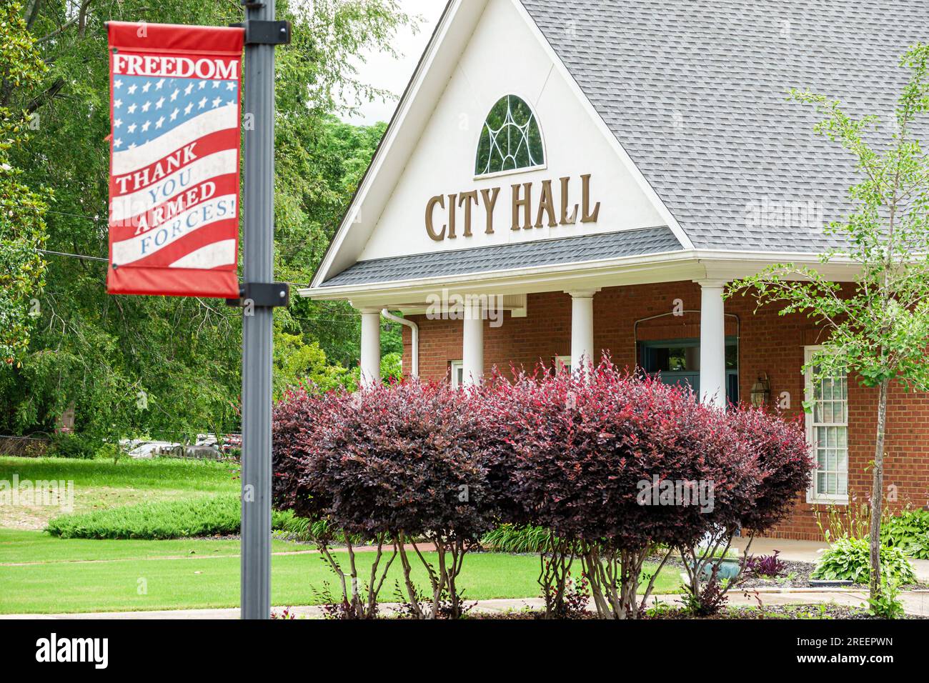 Generic city hall sign hi-res stock photography and images - Alamy