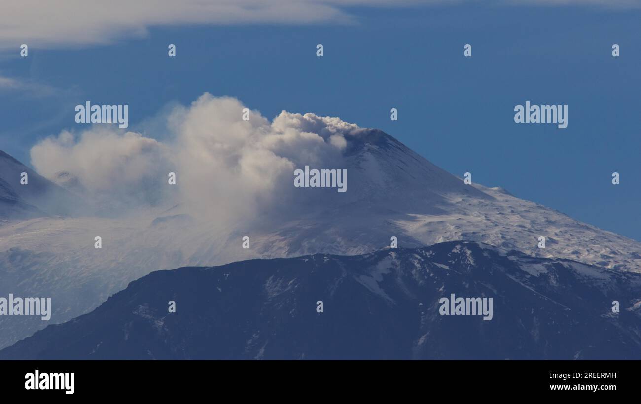 Smoking volcano, close, Etna, volcano, Eastern Sicily, Sicily, Italy ...