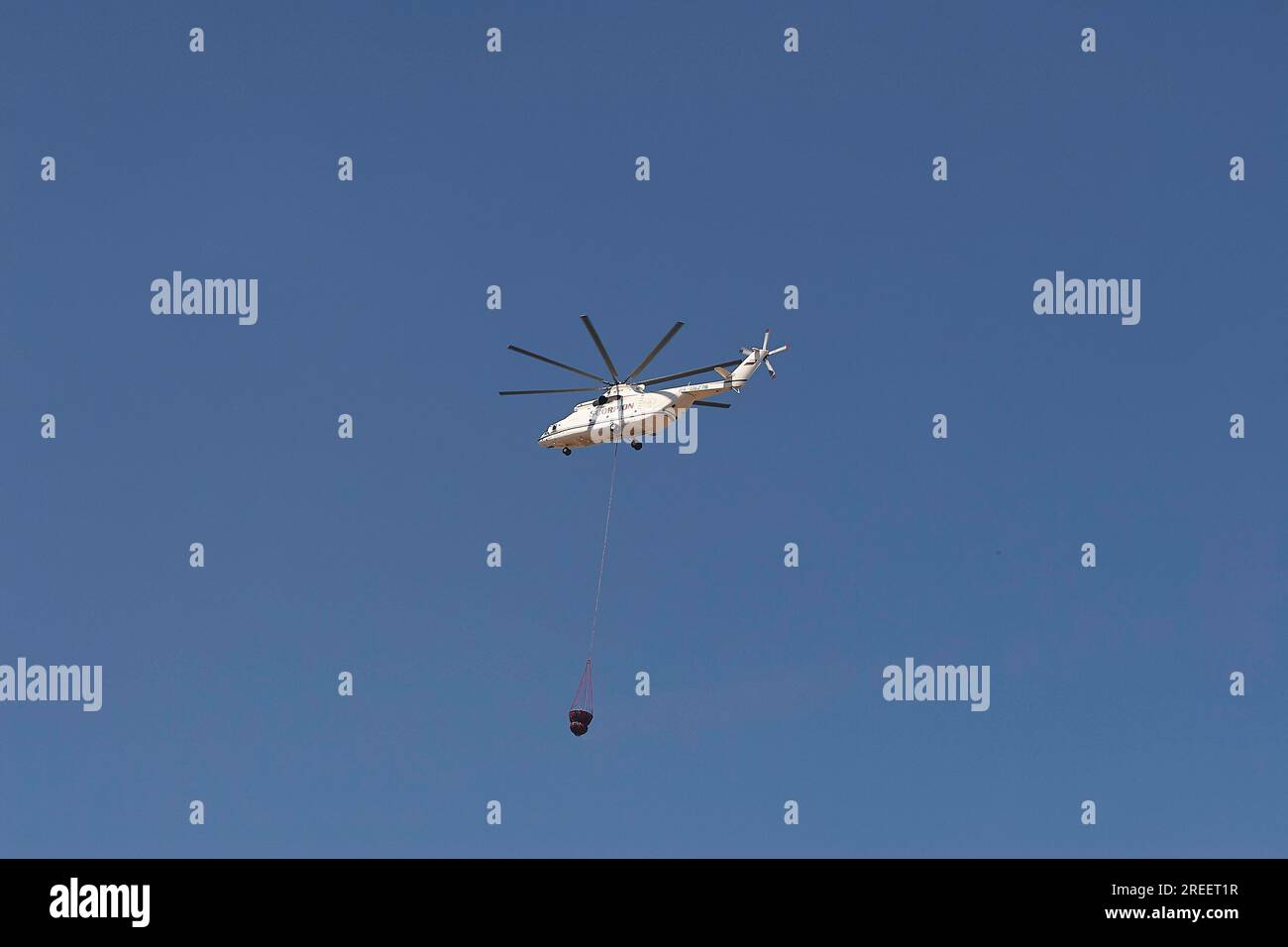 Helicopter, helicopter, fire-fighting helicopter, close, blue sky, fire ...