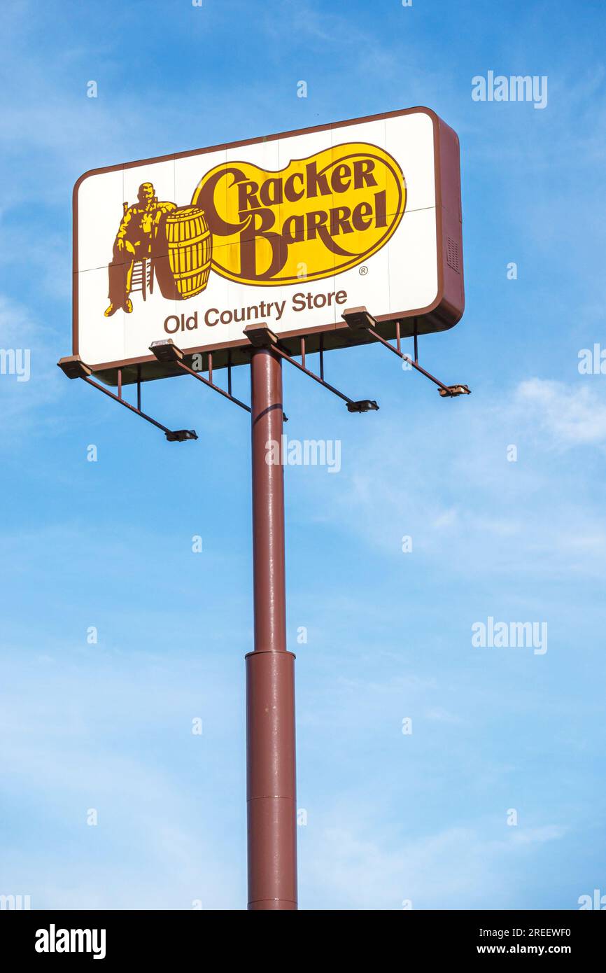 Flat Rock North Carolina,tall highway sign pole,Cracker Barrel Old ...