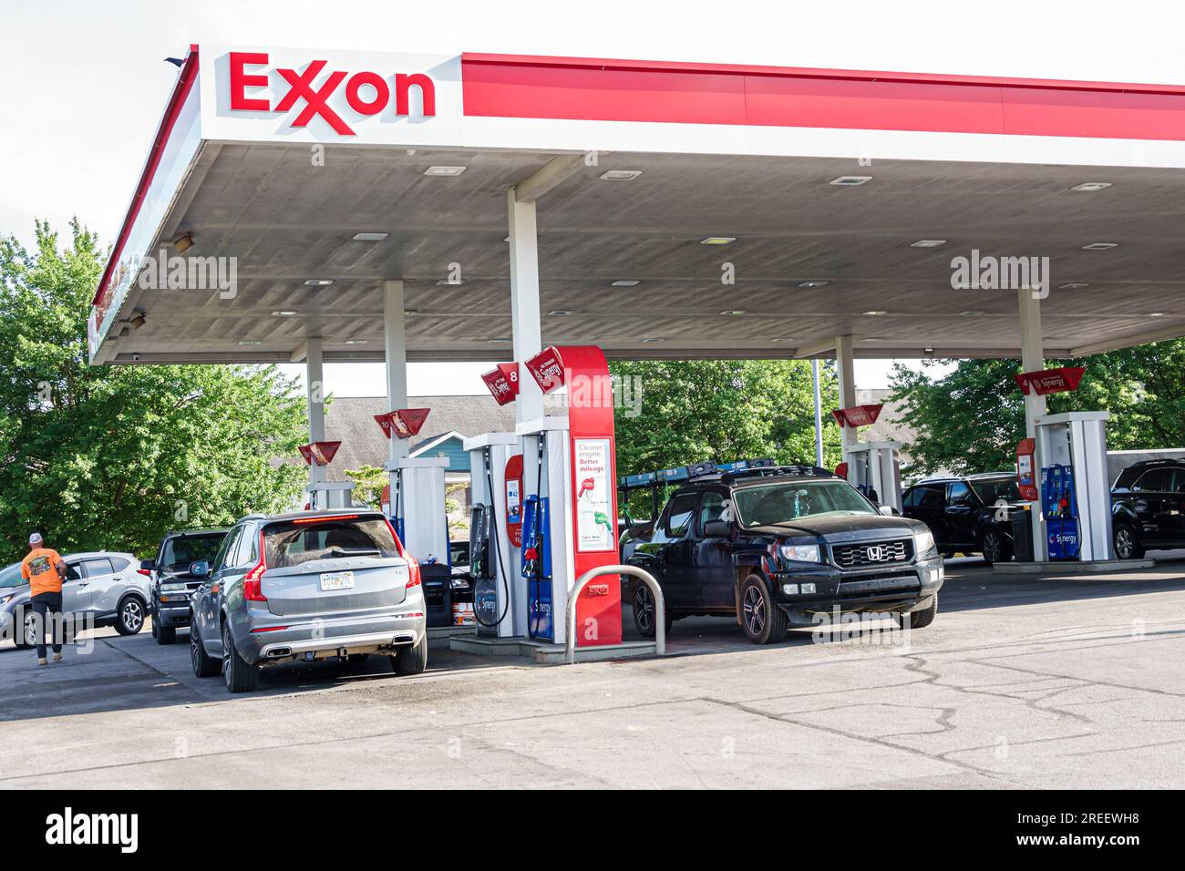 Flat Rock North Carolina,Exxon Gas Petrol Station self-service,cars ...