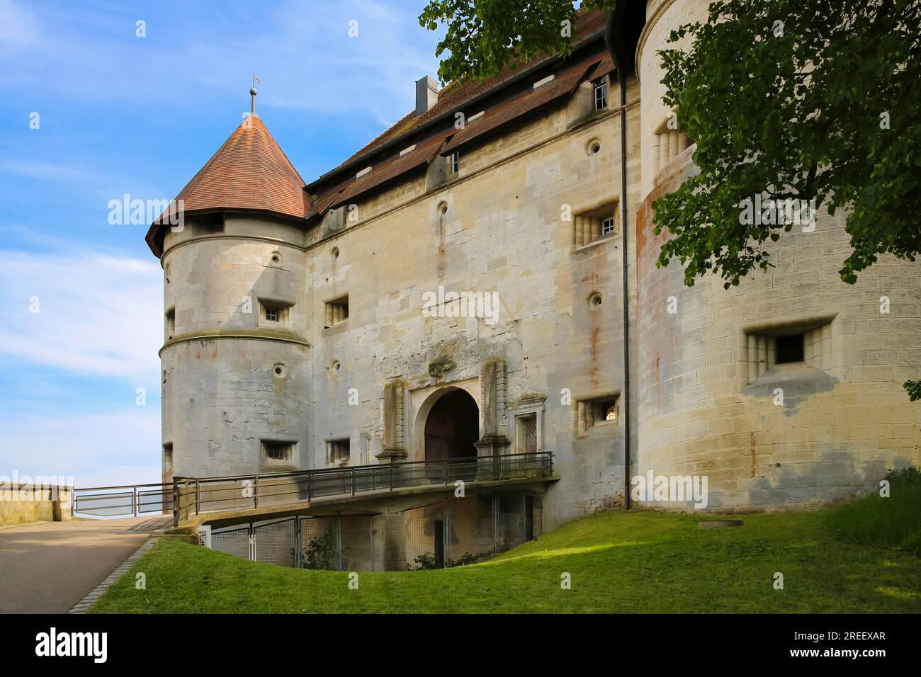 North Gate, Hellenstein Castle, historic building, fortification ...