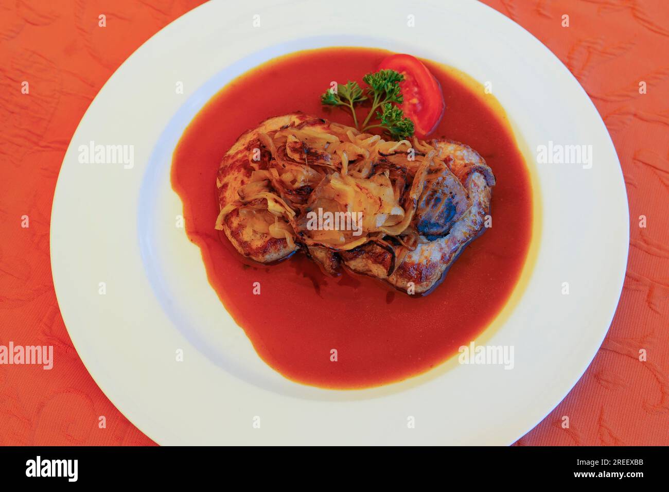 Swabian cuisine, roast onions, sauteed onions, roast beef with roasted ...