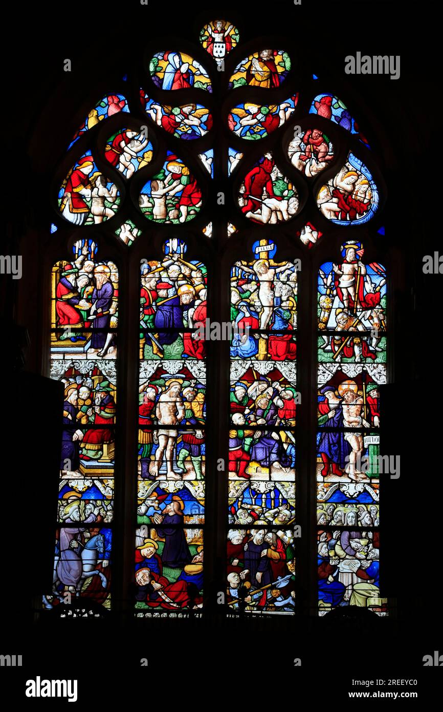 16th century leaded glass window, Chapelle Notre-Dame du Crann, Spezet ...